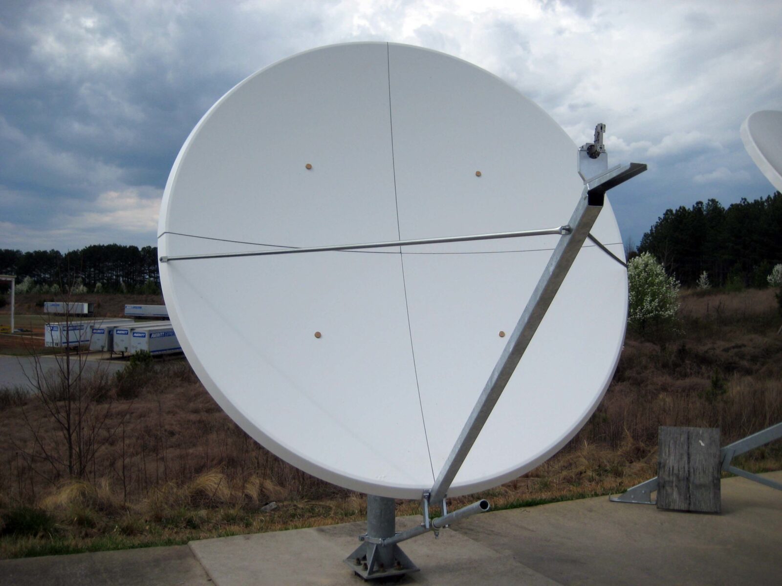 CPI 2.4m C Band 1244 Series Satellite Dish | Av-Comm Space & Defence