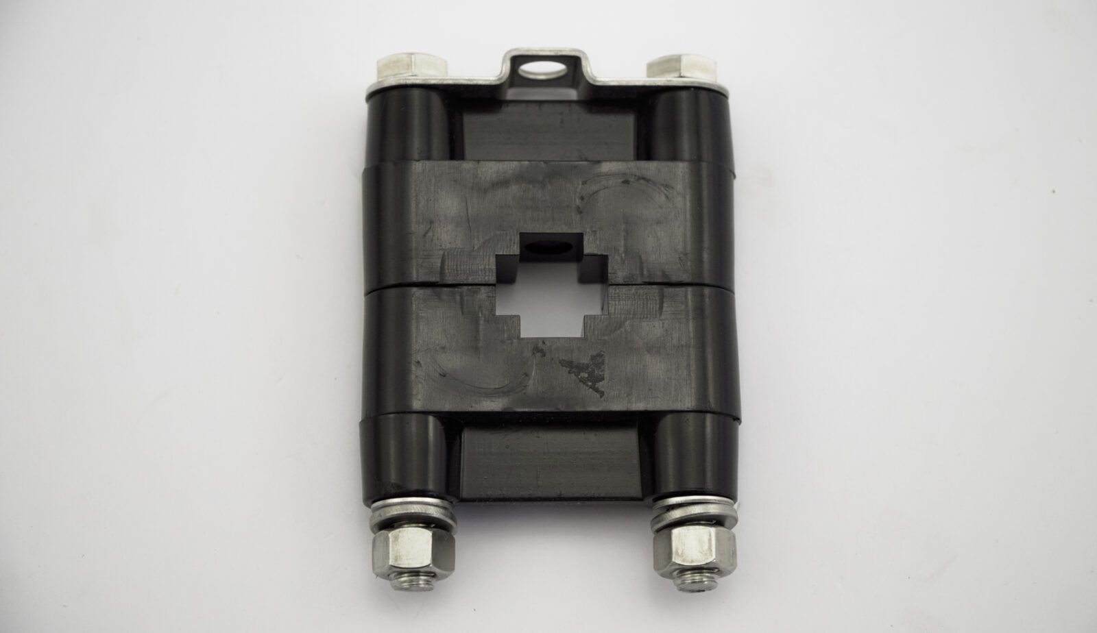 Commscope WR75 Waveguide Hanger Kit for Rigid Waveguide - Av-Comm Space ...